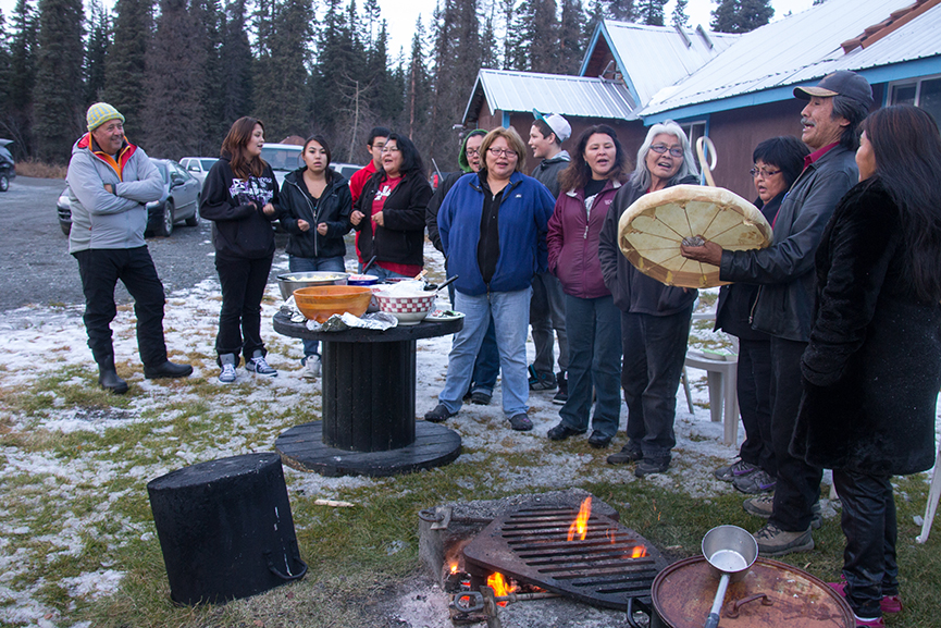 Bizarre Foods America: Alaska's Copper River Valley - Andrew Zimmern